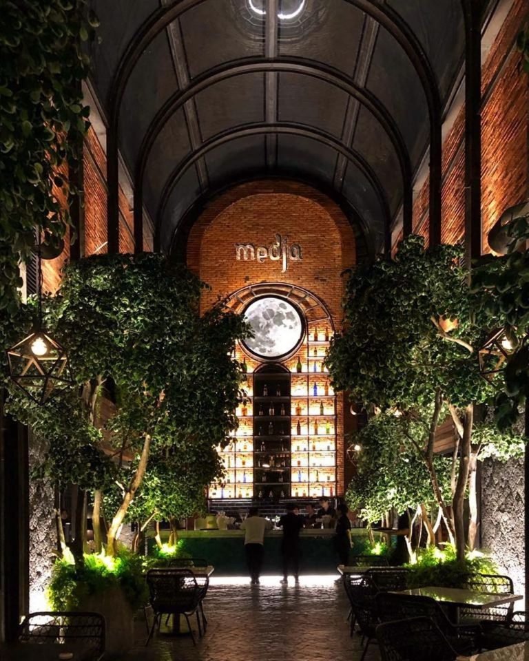 Medja Restaurant - Asrinesia