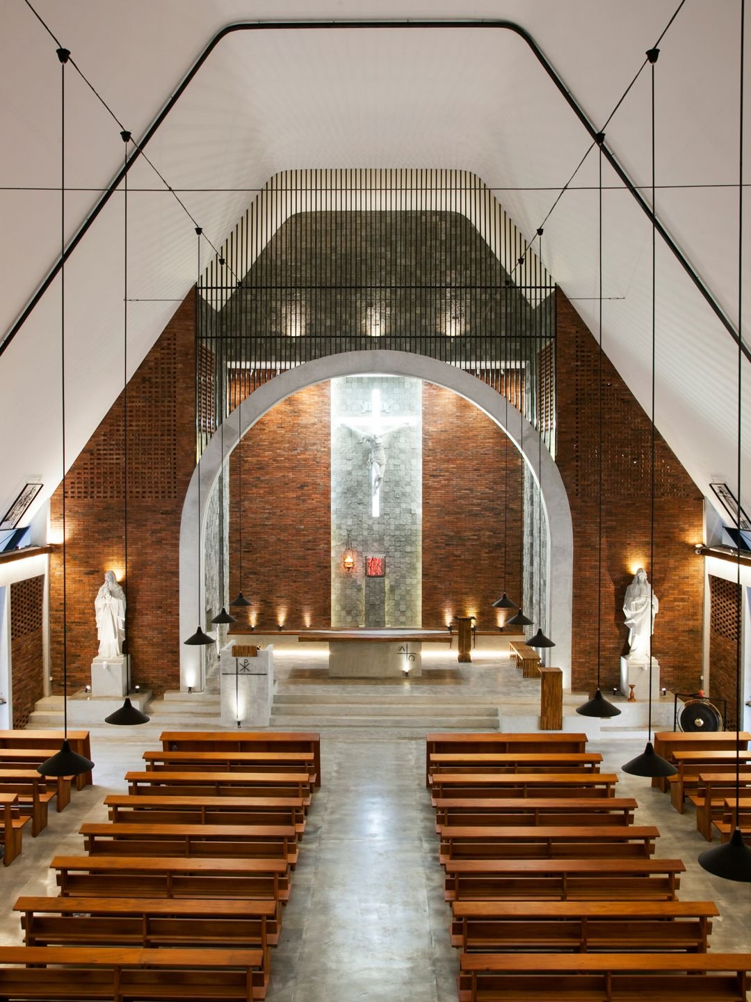 Gereja Katolik Paroki Kristus Raja Genteng - asrinesia