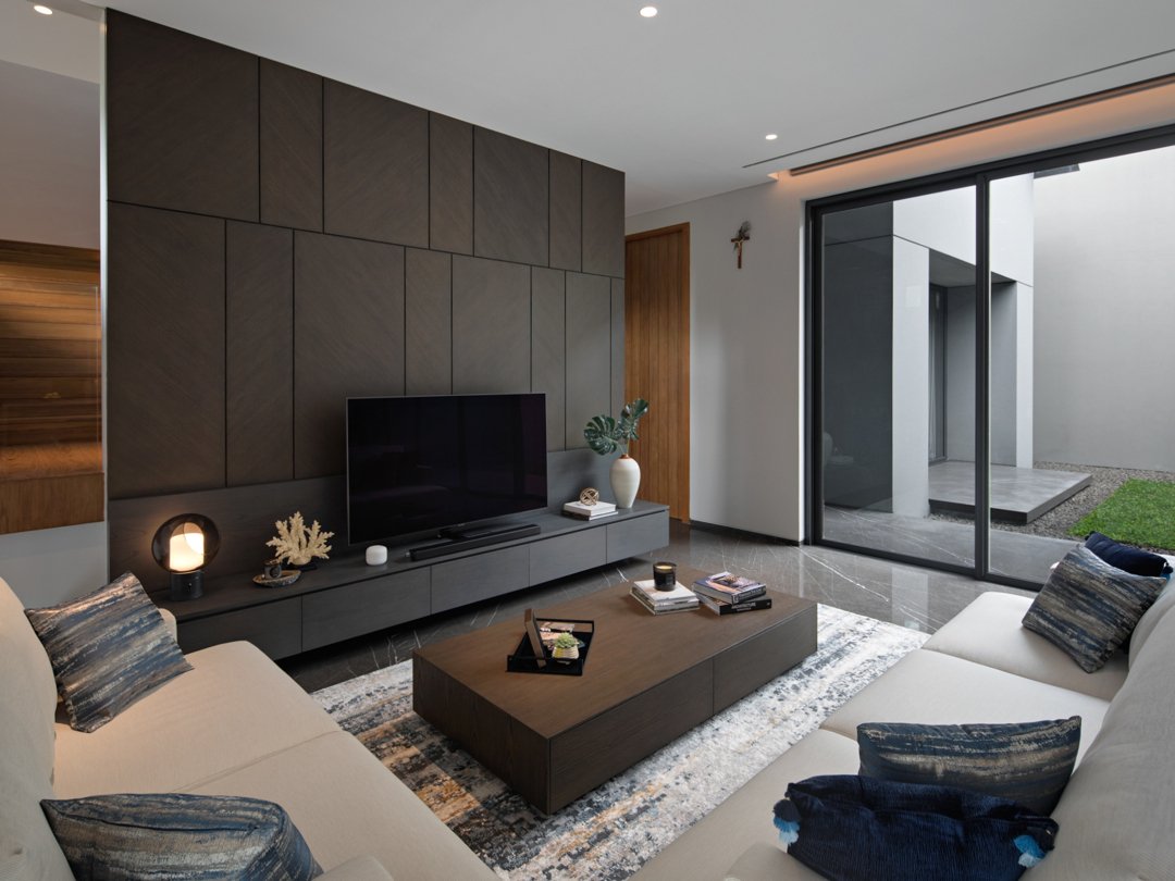 Harmoni Antar Ruang - asrinesia